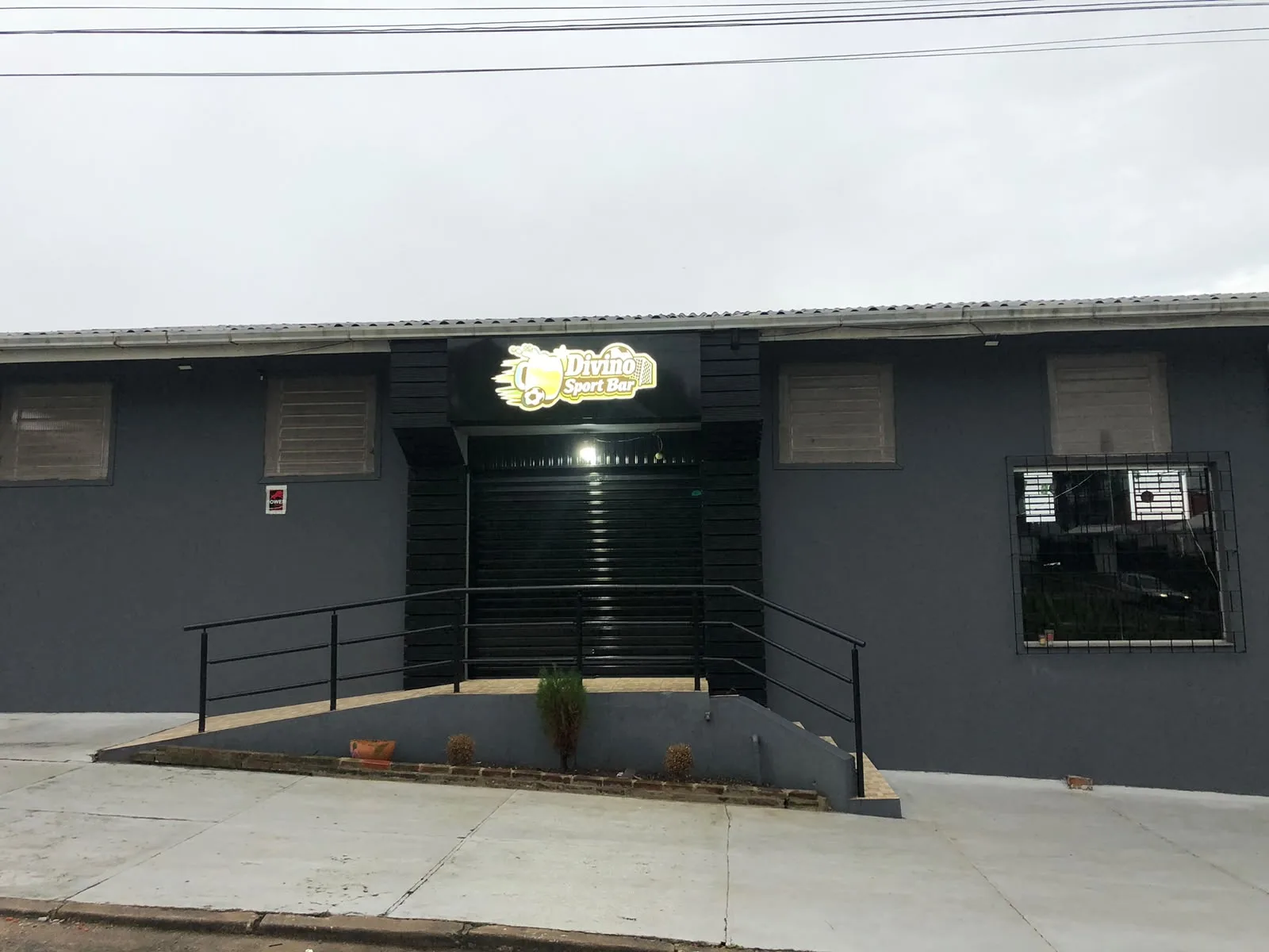 Divino Sport Bar inaugura neste sábado com transmissão do Brasil ...